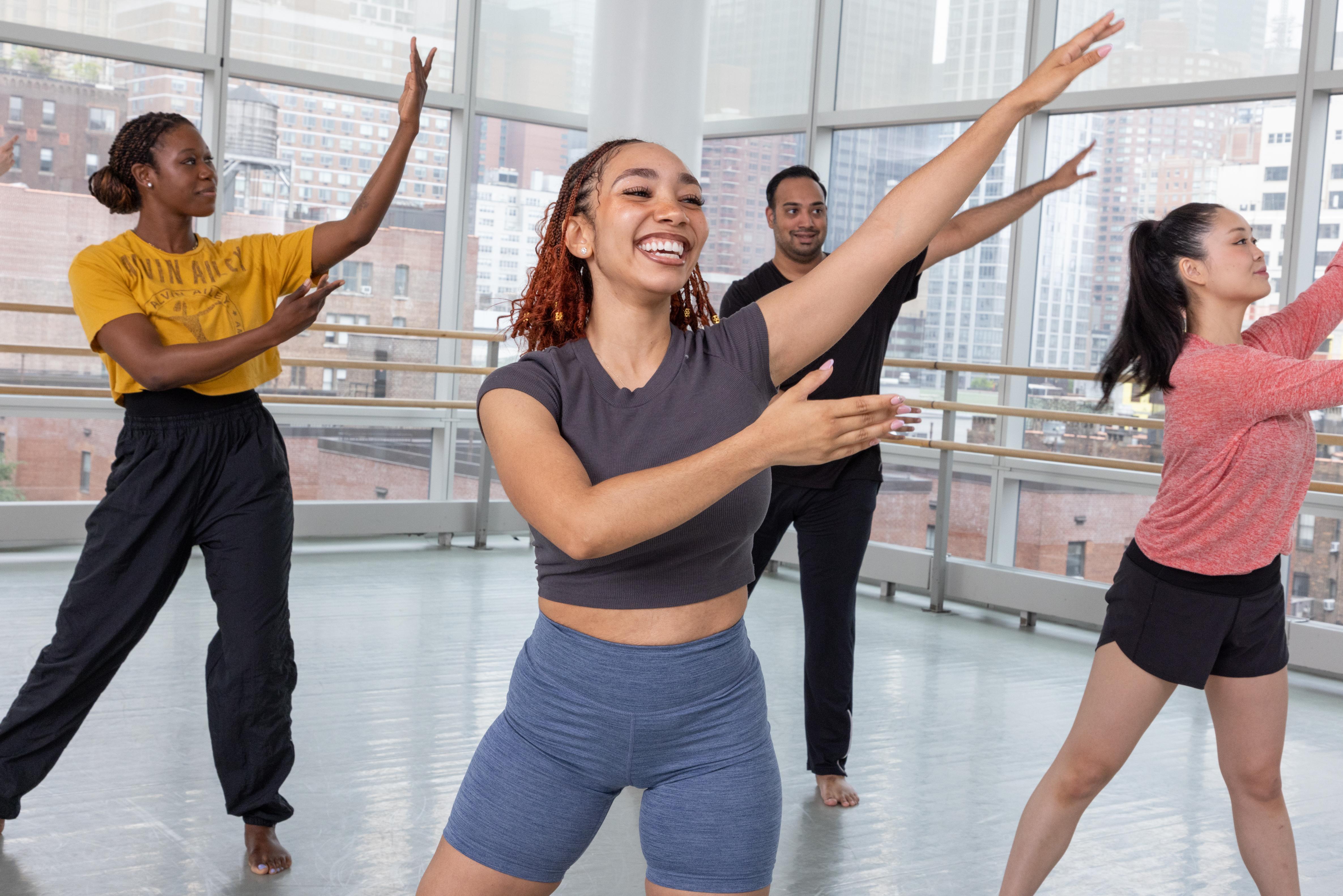Ailey Extension Holiday Sale | Alvin Ailey